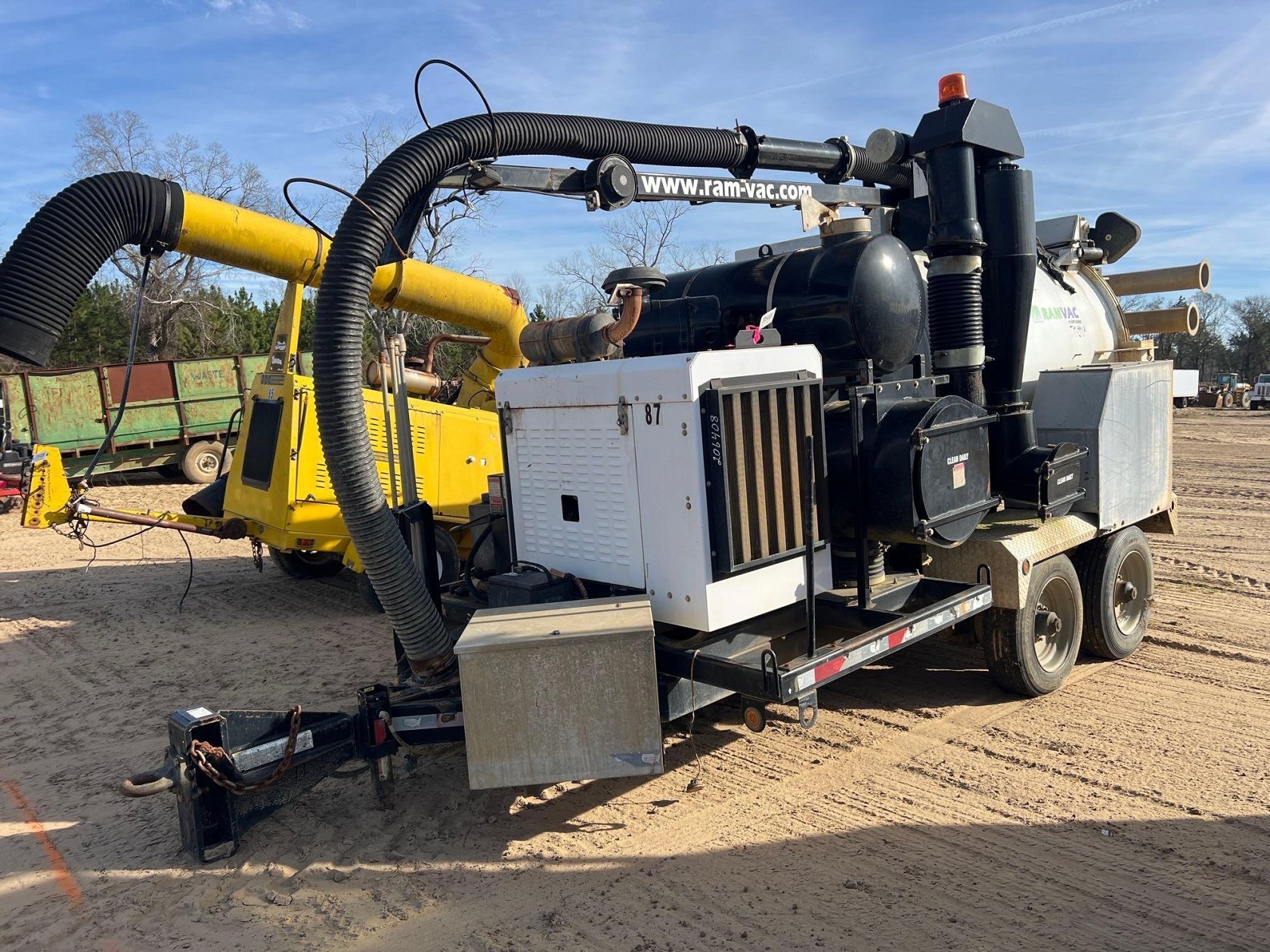 2014 RAM VAV 2000 TRAILER MOUNTED VACUUM MACHINE