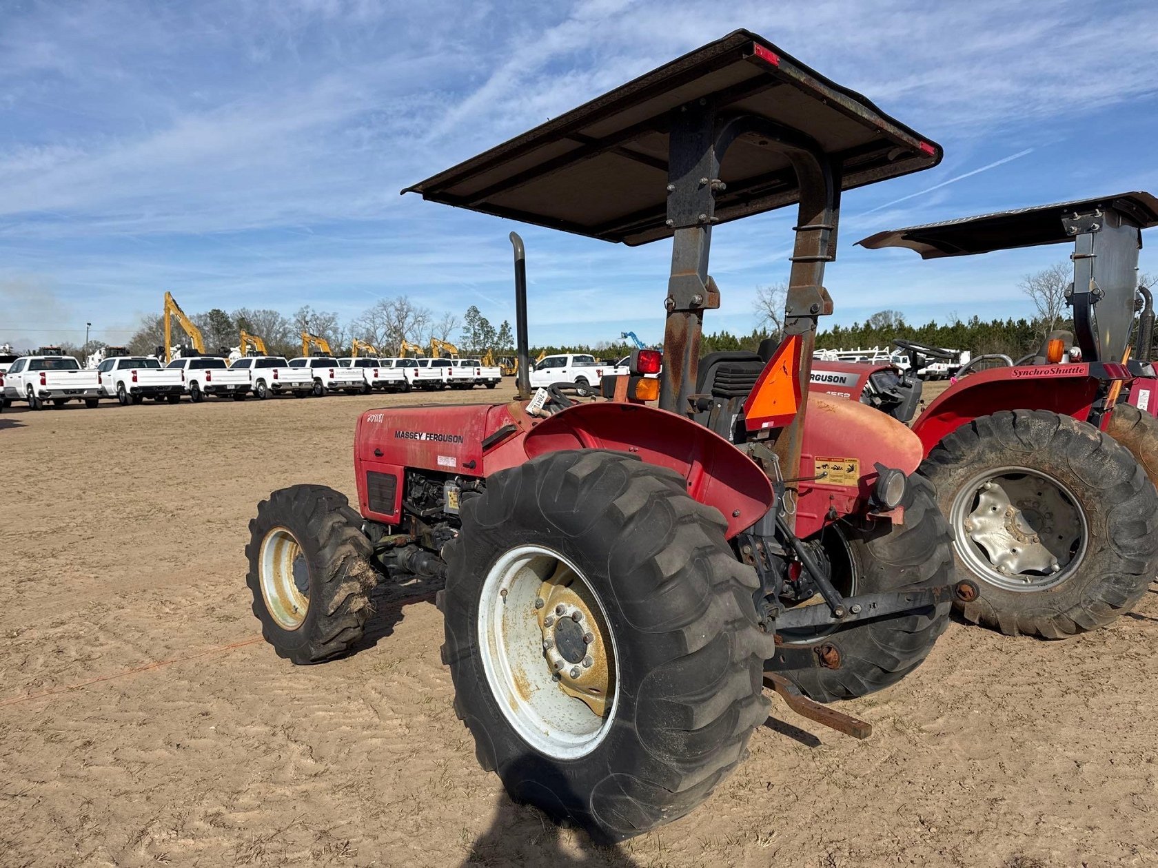 (INOP) MASSEY FERGUSON 543 TRACTOR