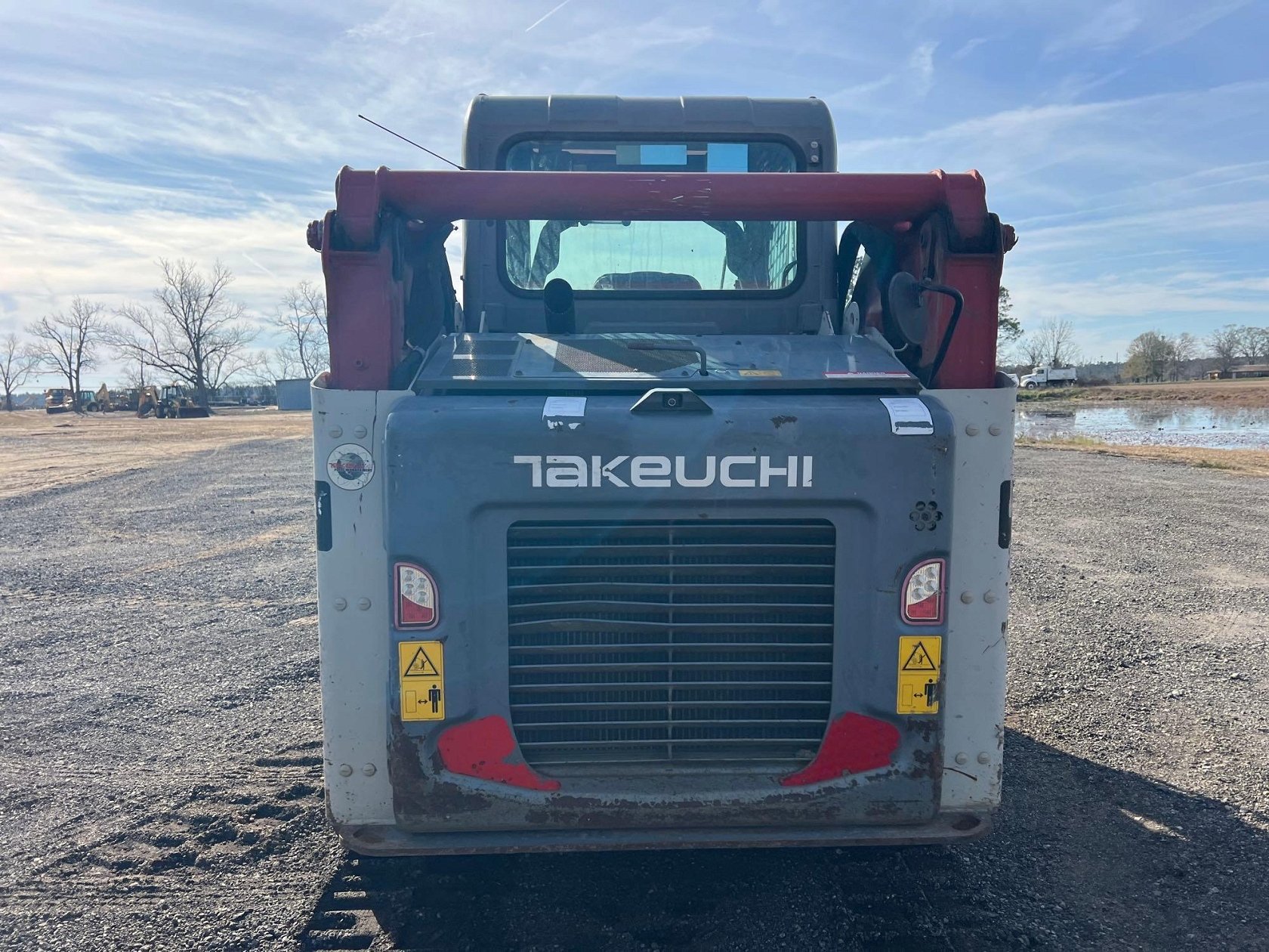 2019 TAKEUCHI TL10V2 SKID STEER