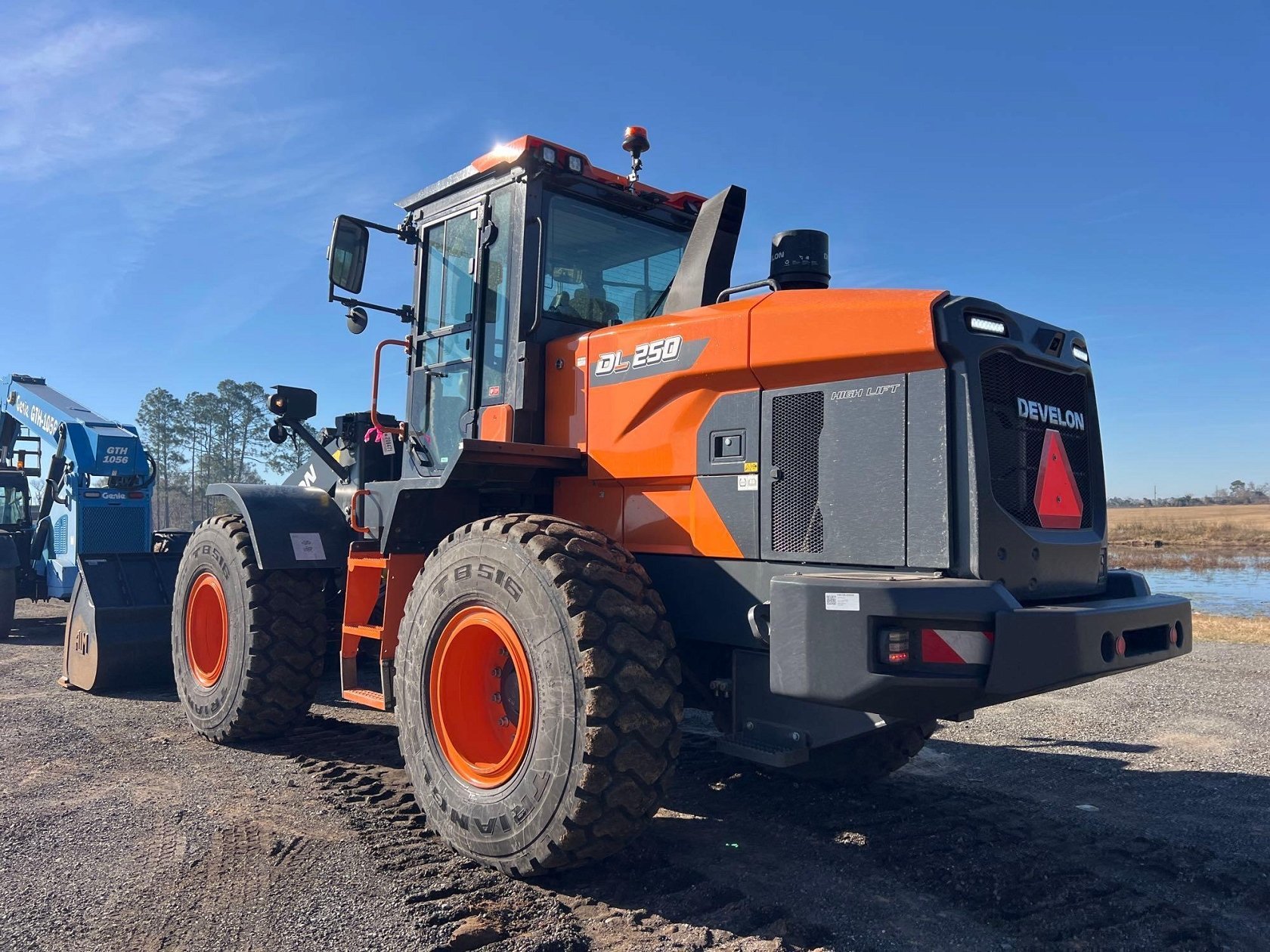 2024 DEVELON DL250-7 WHEEL LOADER